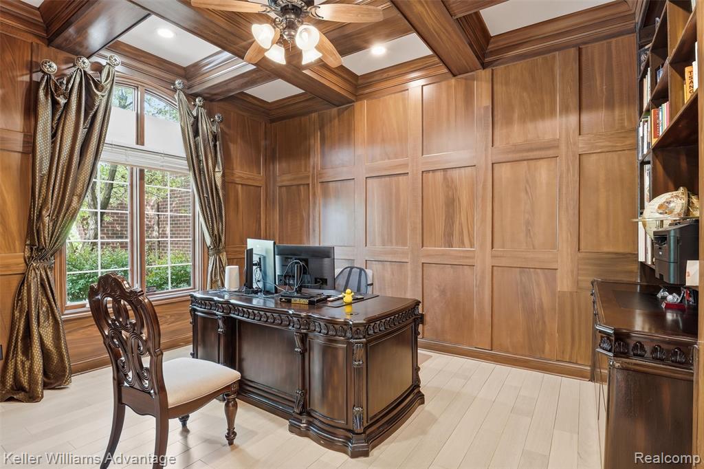 16156 Pine Valley Drive Northville Michigan Real Estate - Listing ...
