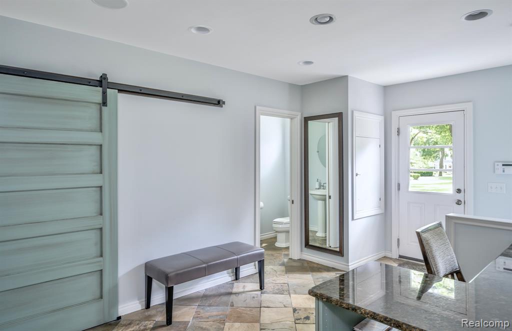 3320 Morningview Terrace Bloomfield Hills Michigan Real Estate ...